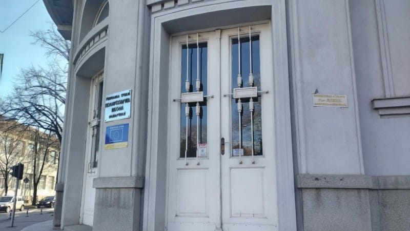 Maturanti Politehničke škole Požarevac podržali profesore - eBraničevo